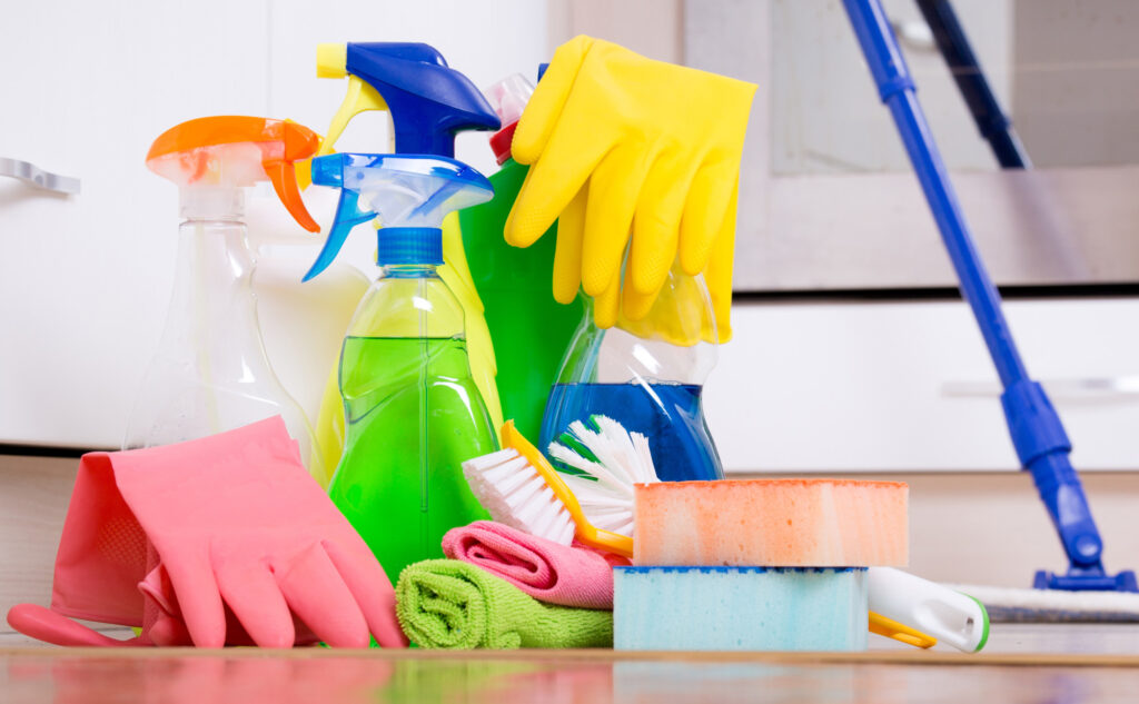 7 Bathroom Cleaning Tips Everyone Needs To Know Tool Boo From Tools 